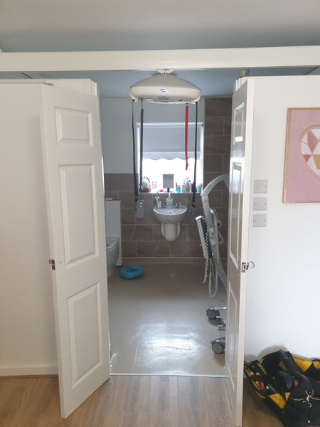 Invacare Robin room to room ceiling hoist X-Y system Liverpool. – Aline ...