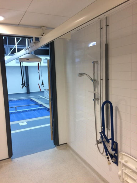 'Invacare Robin' full room hoist installations including X-Y Systems a ...